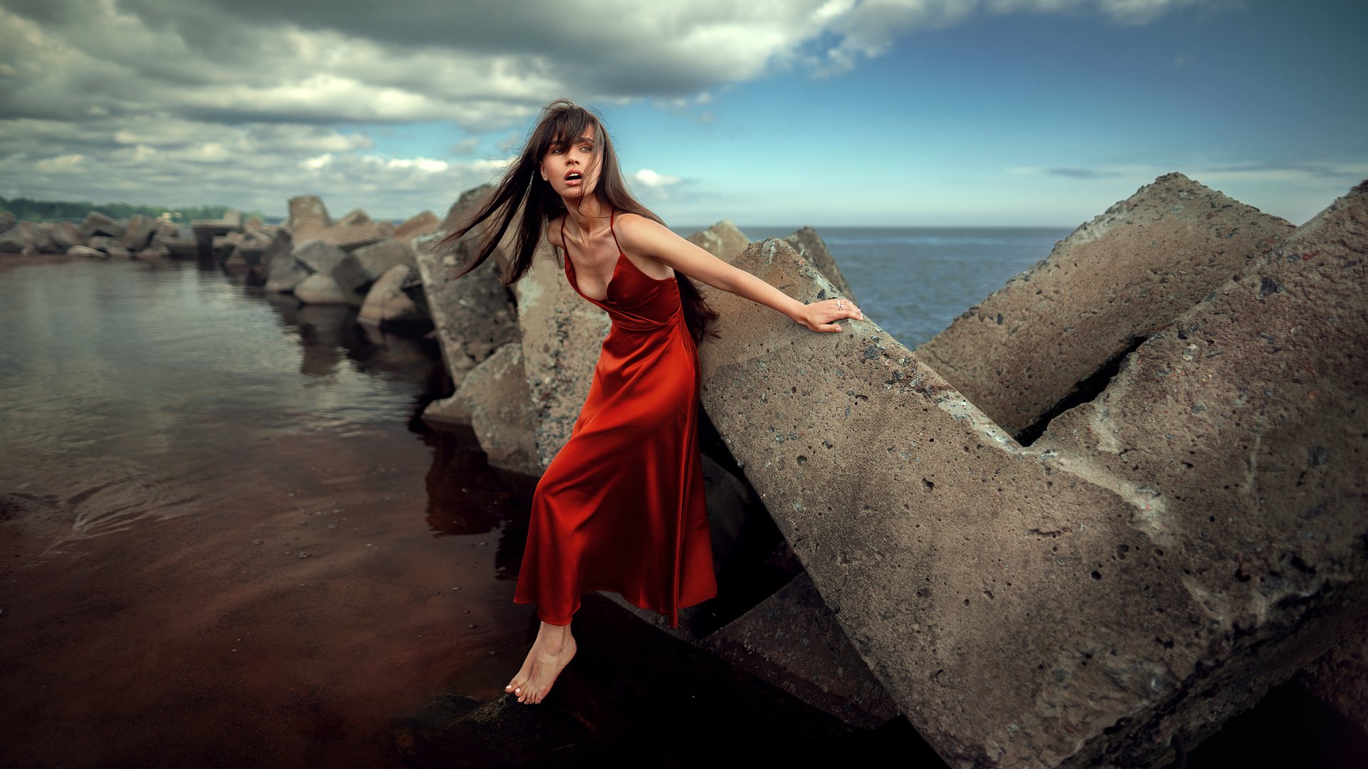 Download Red Dress Water Woman Model Image