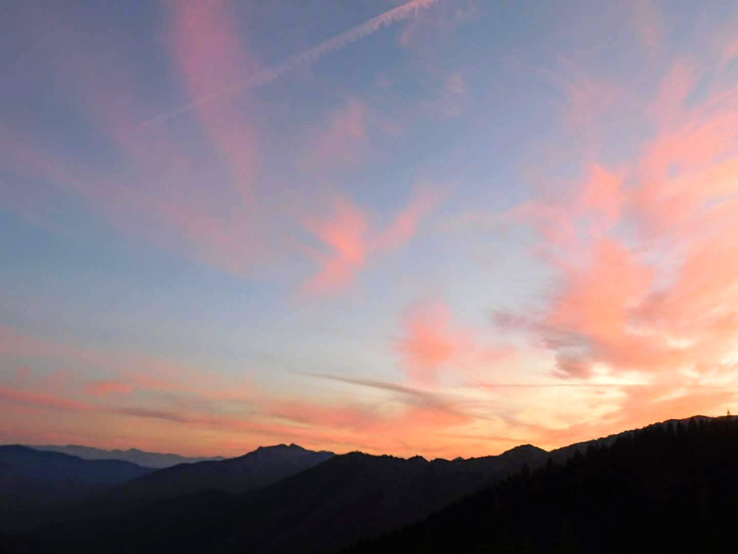 Sunset over the Marble Mountains by 13darkskye