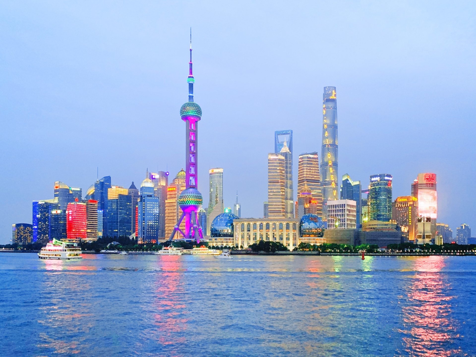 Shanghai Skyline at Dusk Featuring the Iconic Oriental Pearl Tower