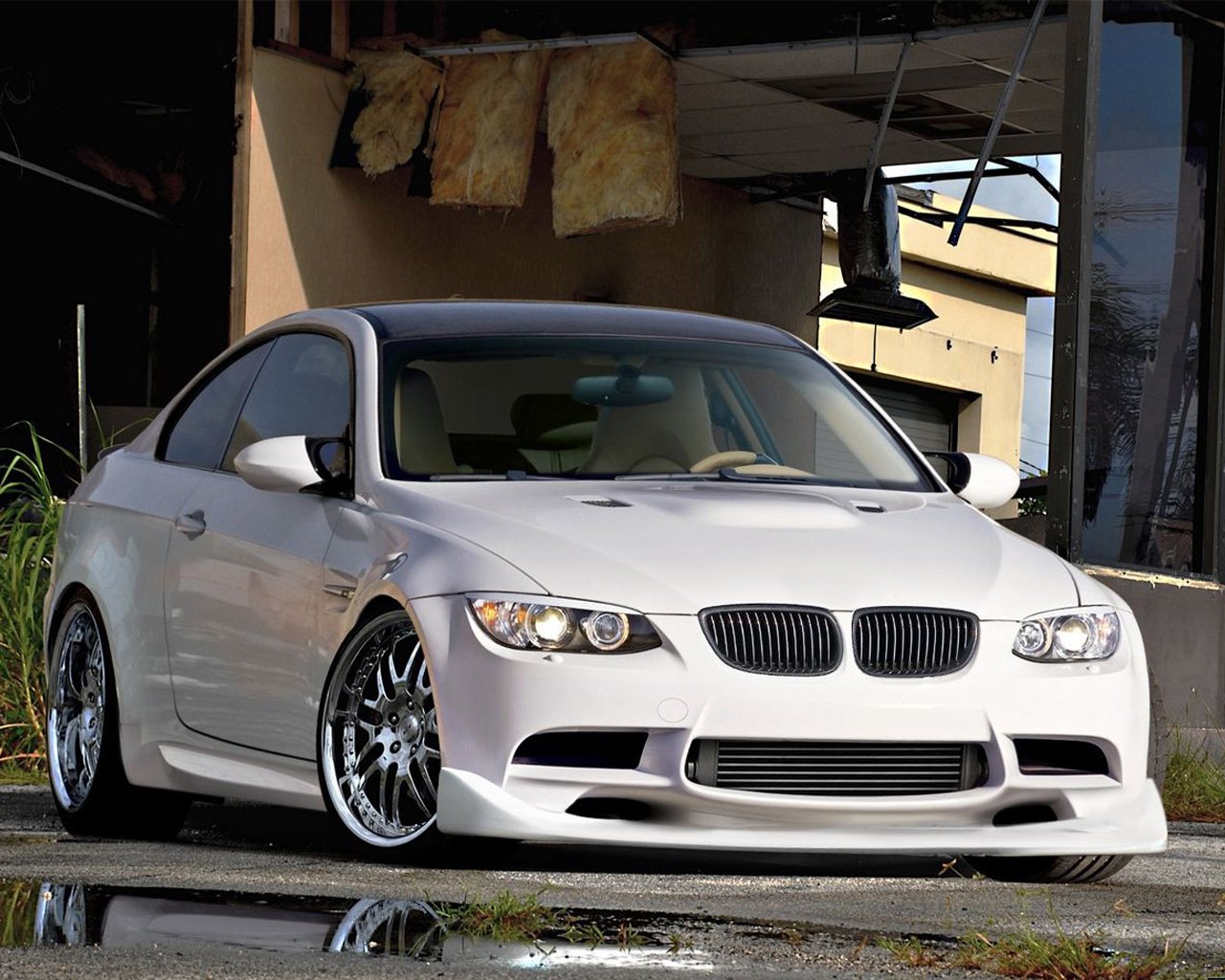 wheels Desktop Wallpapers, Phone Wallpaper, PFP, Gifs, and More At ...