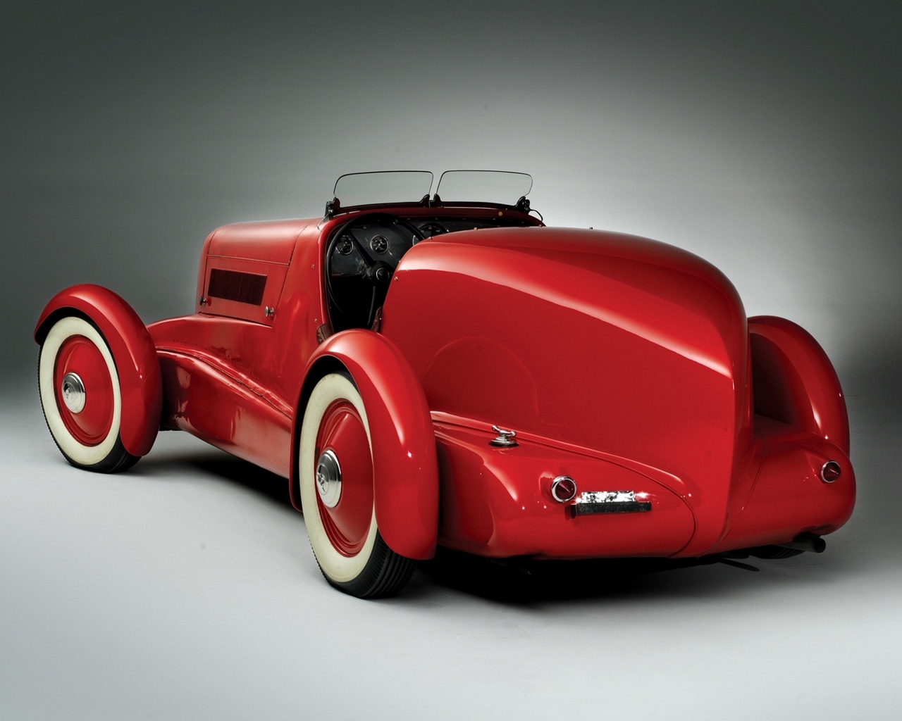 Classic Picture - Image Abyss