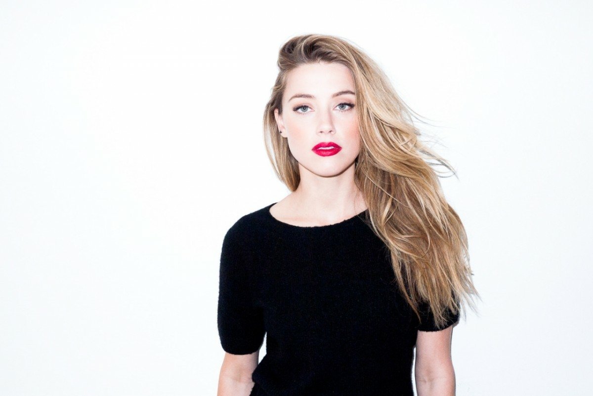 Download Celebrity Amber Heard Image