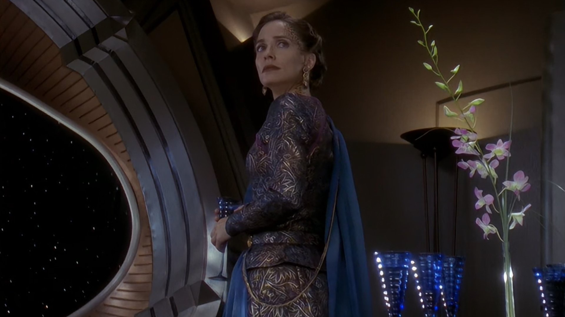 Lenara Kahn in Rejoined Image - ID: 507789 - Image Abyss