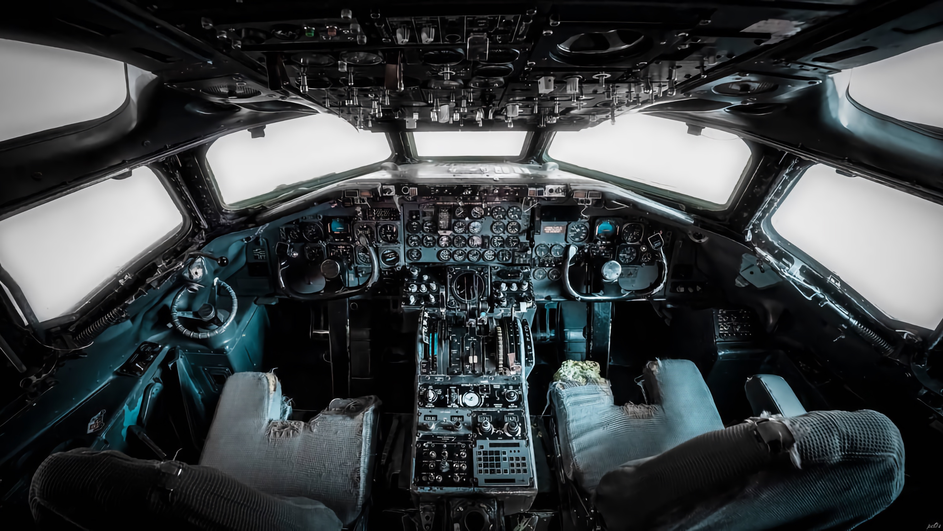 Download Vehicle Cockpit Image