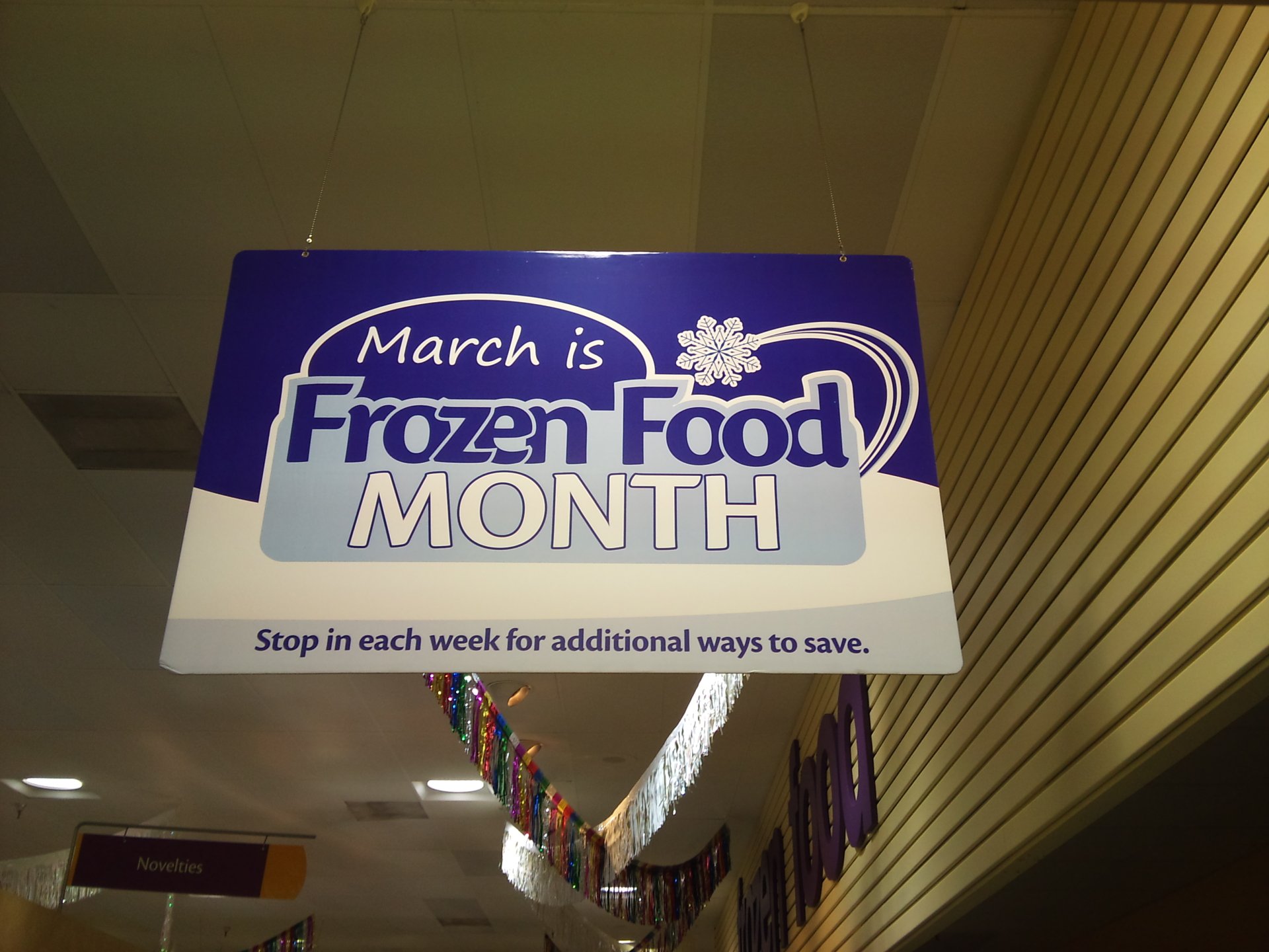Download Holiday Frozen Food Month Image
