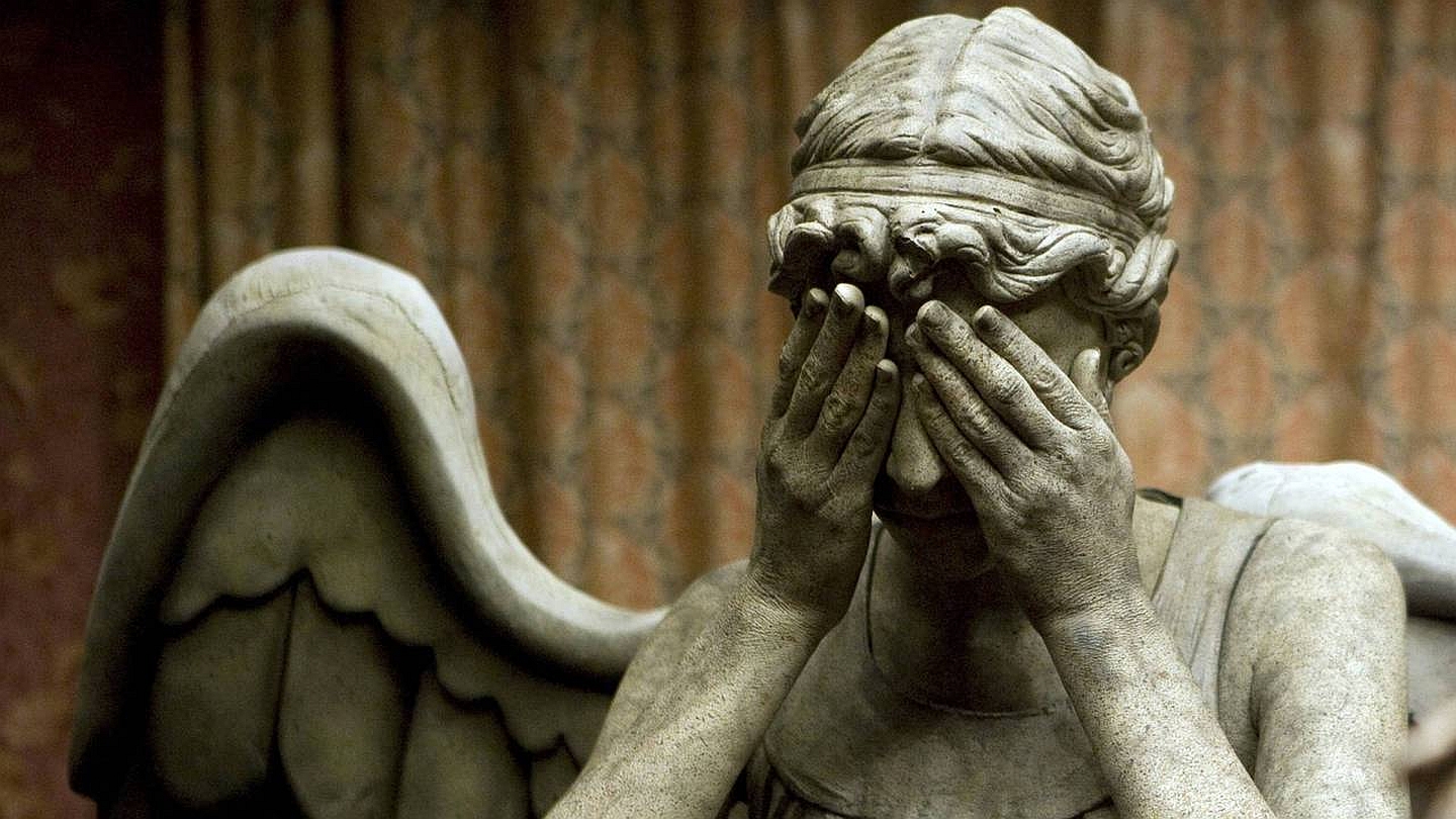 Weeping Angel - Image Abyss