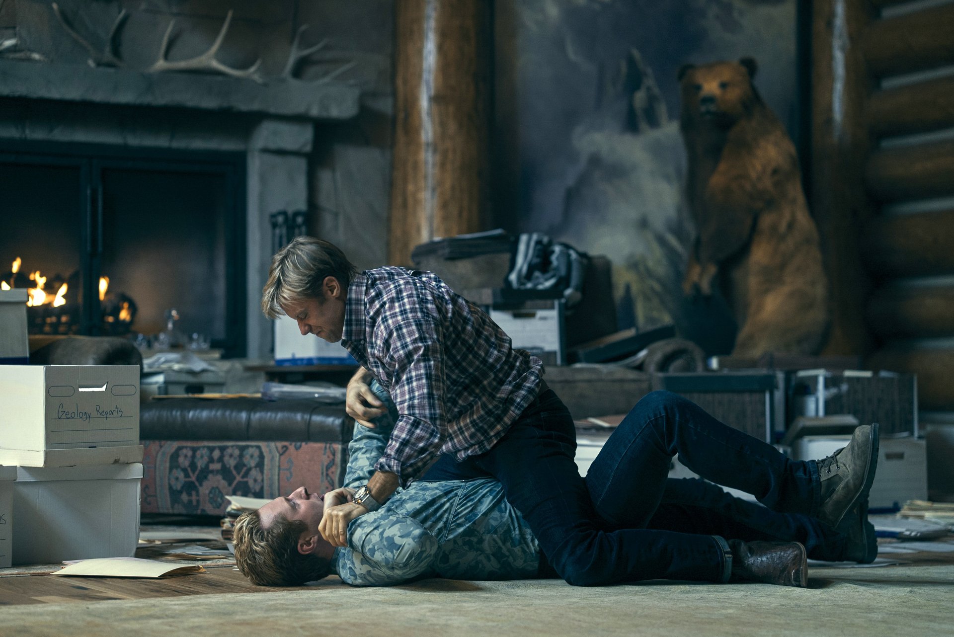 Outer Range - Desktop Wallpapers, Phone Wallpaper, PFP, Gifs, and More!