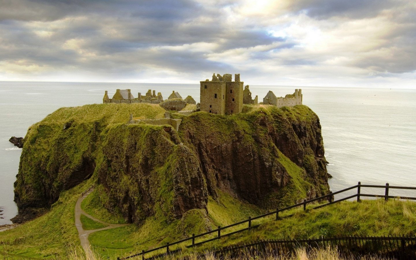 Download Man Made Ruin Image