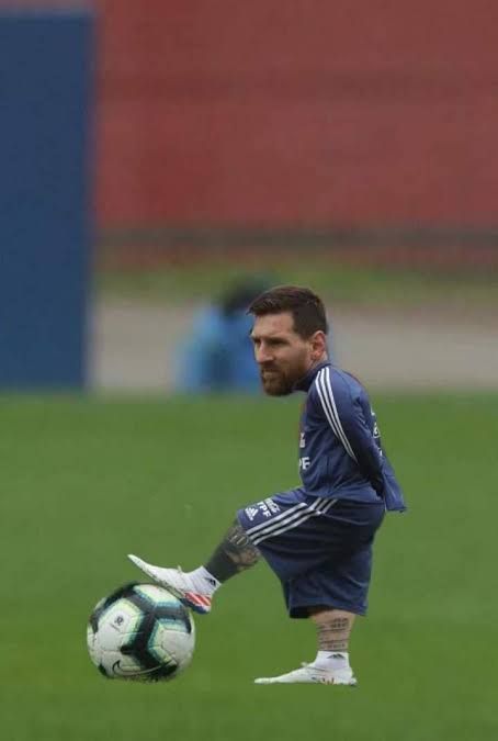 Download Lionel Messi Sports Image