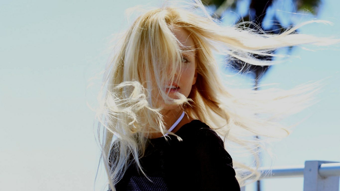 Shea Marie - Desktop Wallpapers, Phone Wallpaper, PFP, Gifs, and More!