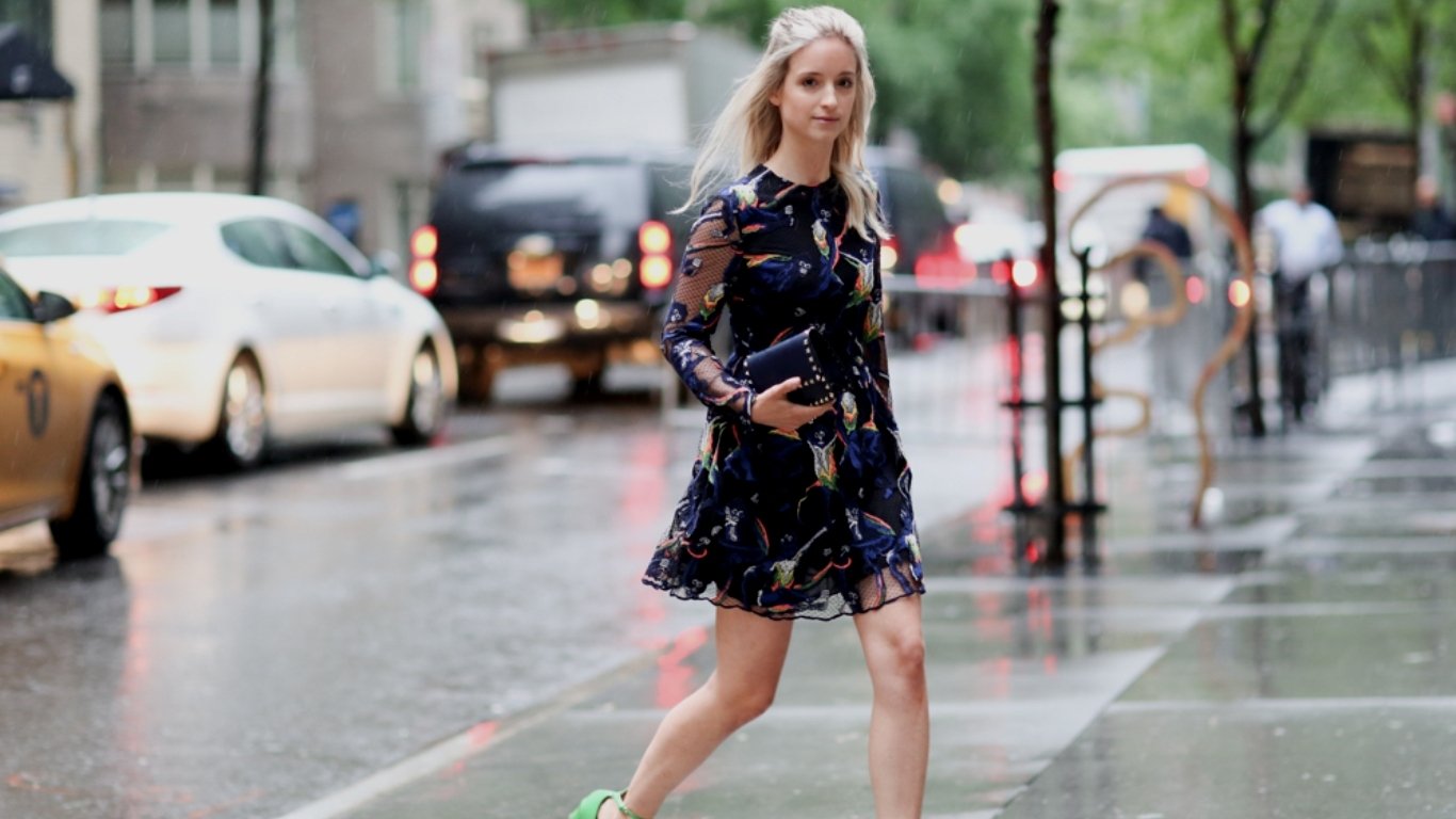 Download Woman Charlotte Groeneveld Image