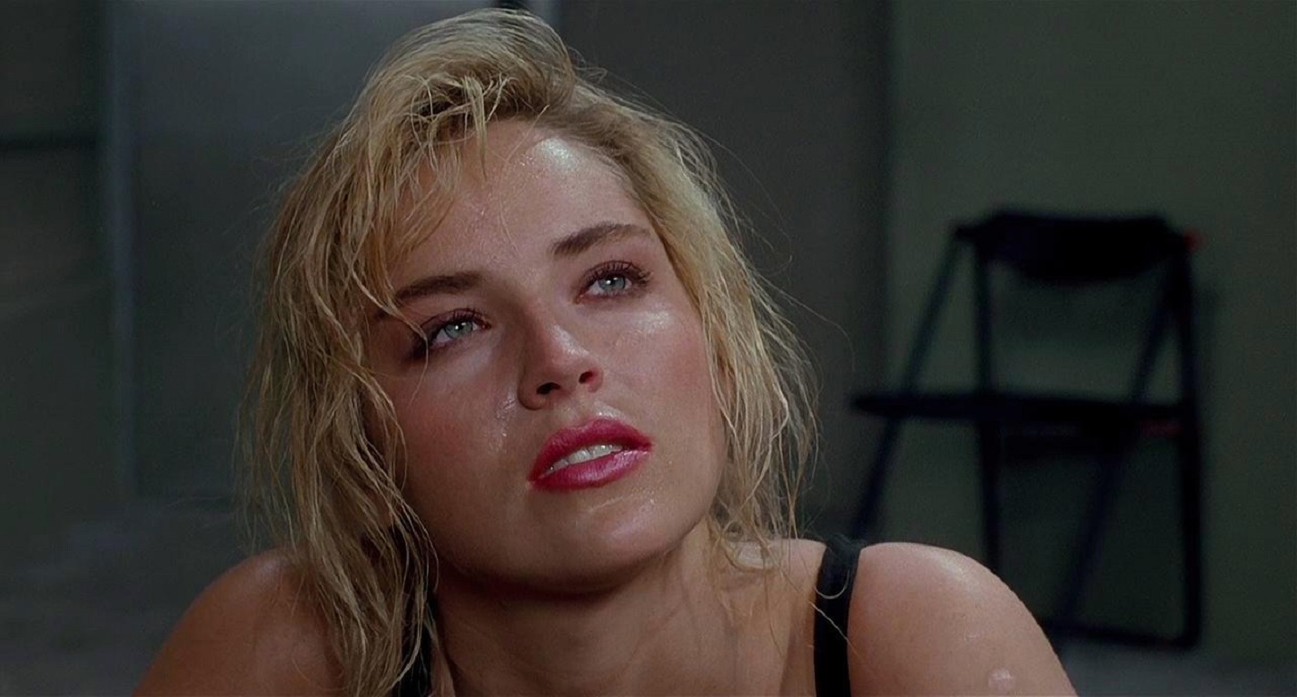 Sharon Stone in Total Recall (1990) – Iconic Sci-Fi Moment