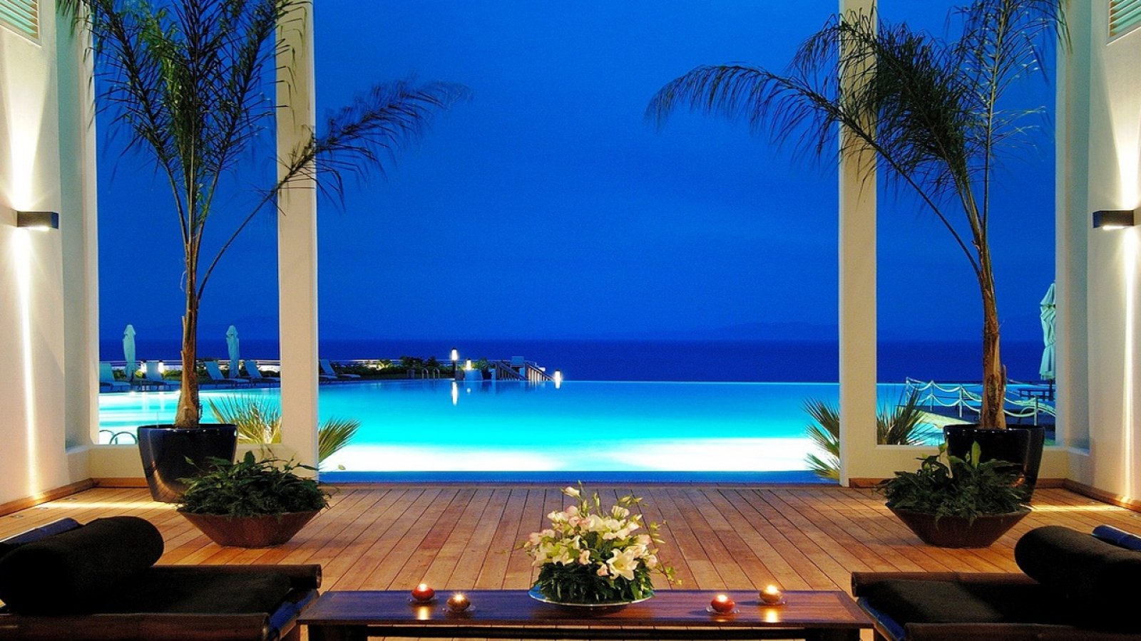 Serene Ocean View Room: A Man-Made Oasis of Tranquility