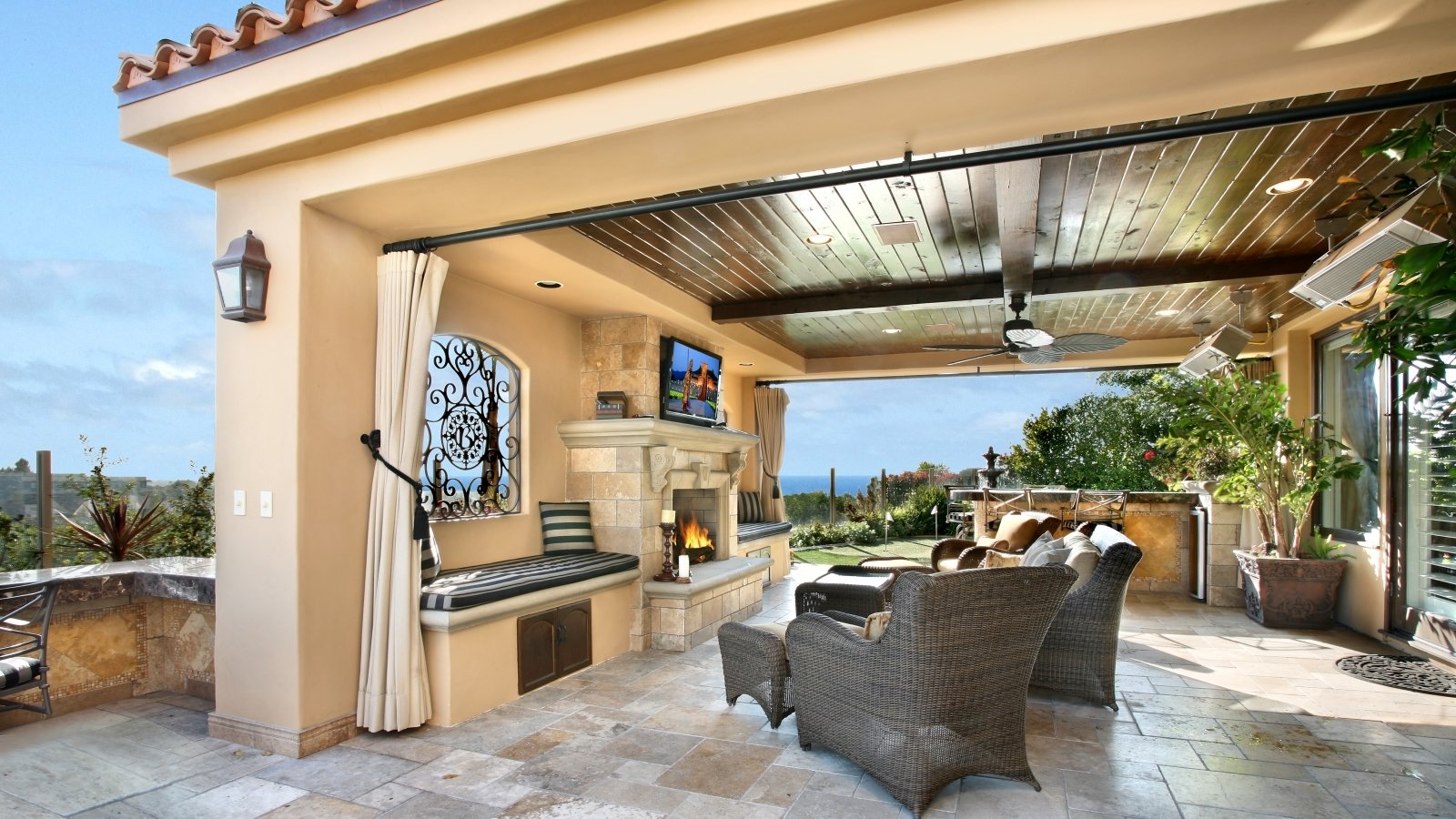 Download Man Made Room Image