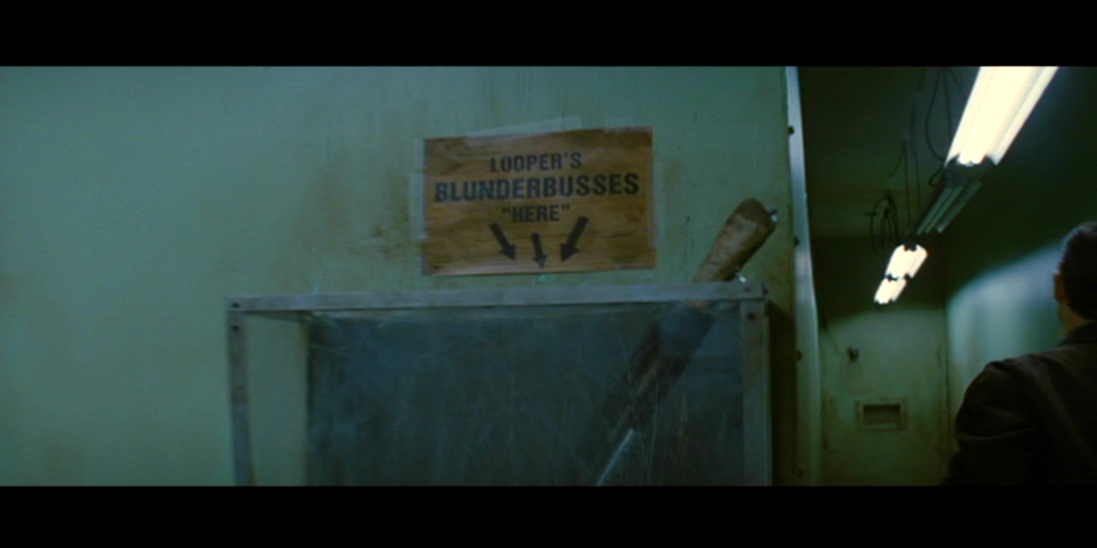 Looper Picture - Image Abyss