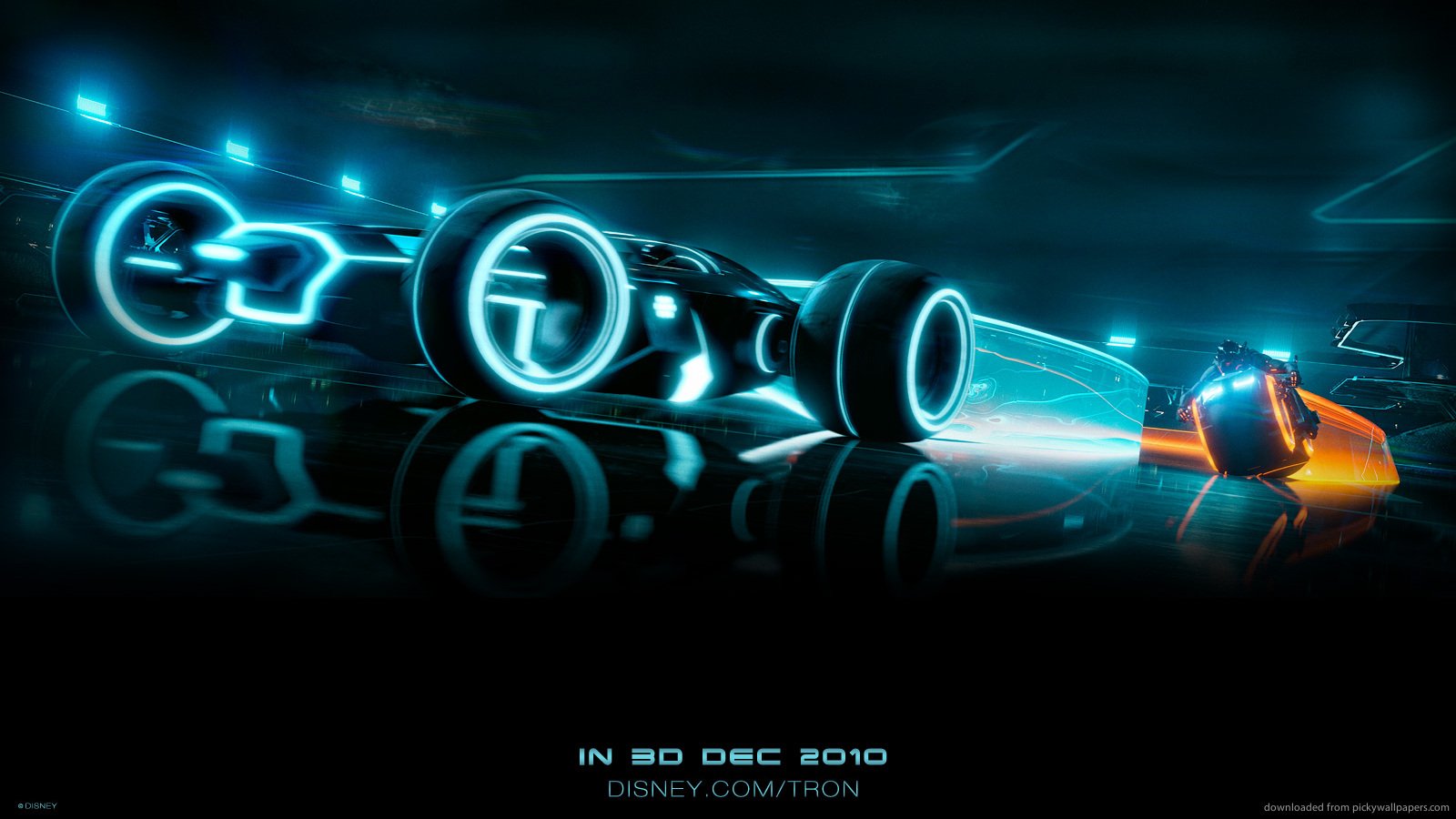 TRON: Legacy – The Ultimate Light Cycle Battle