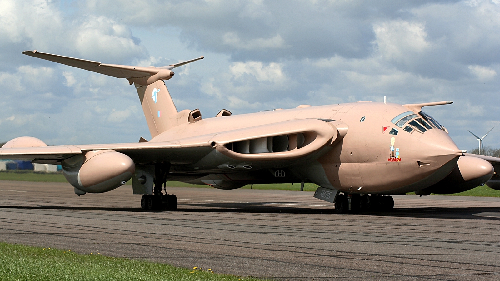 Download Military Handley Page Victor Image