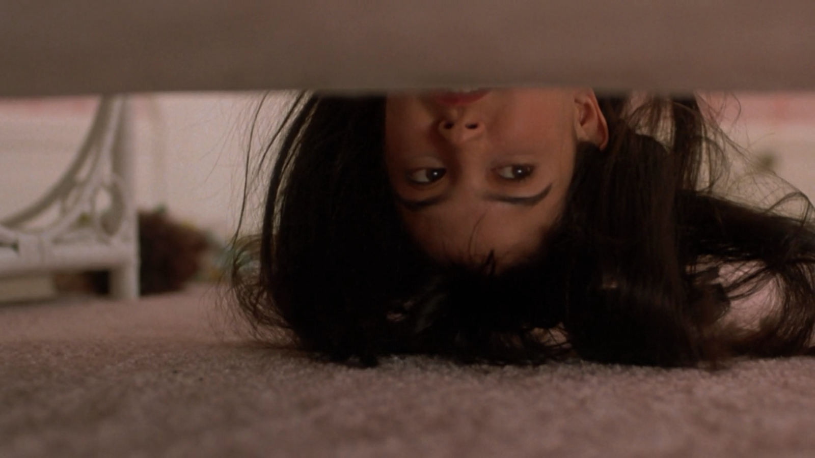 Phoebe Cates - Desktop Wallpapers, Phone Wallpaper, PFP, Gifs, and More!