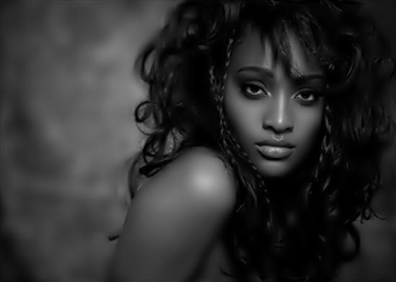 Download Woman Face Image