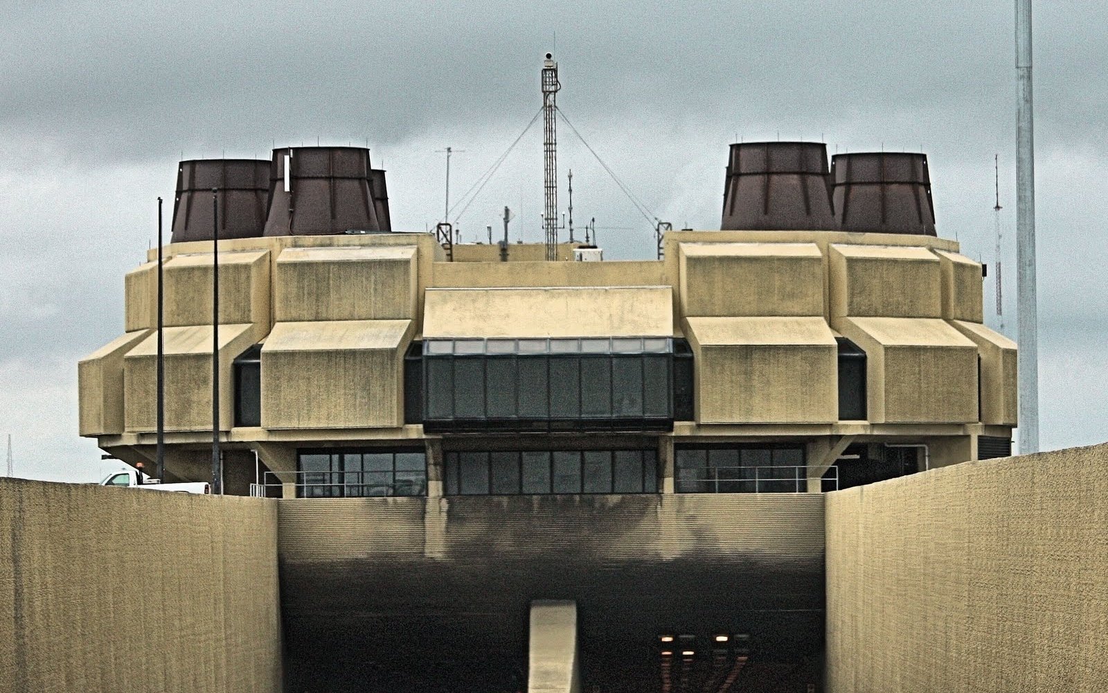 Download Man Made Building Image