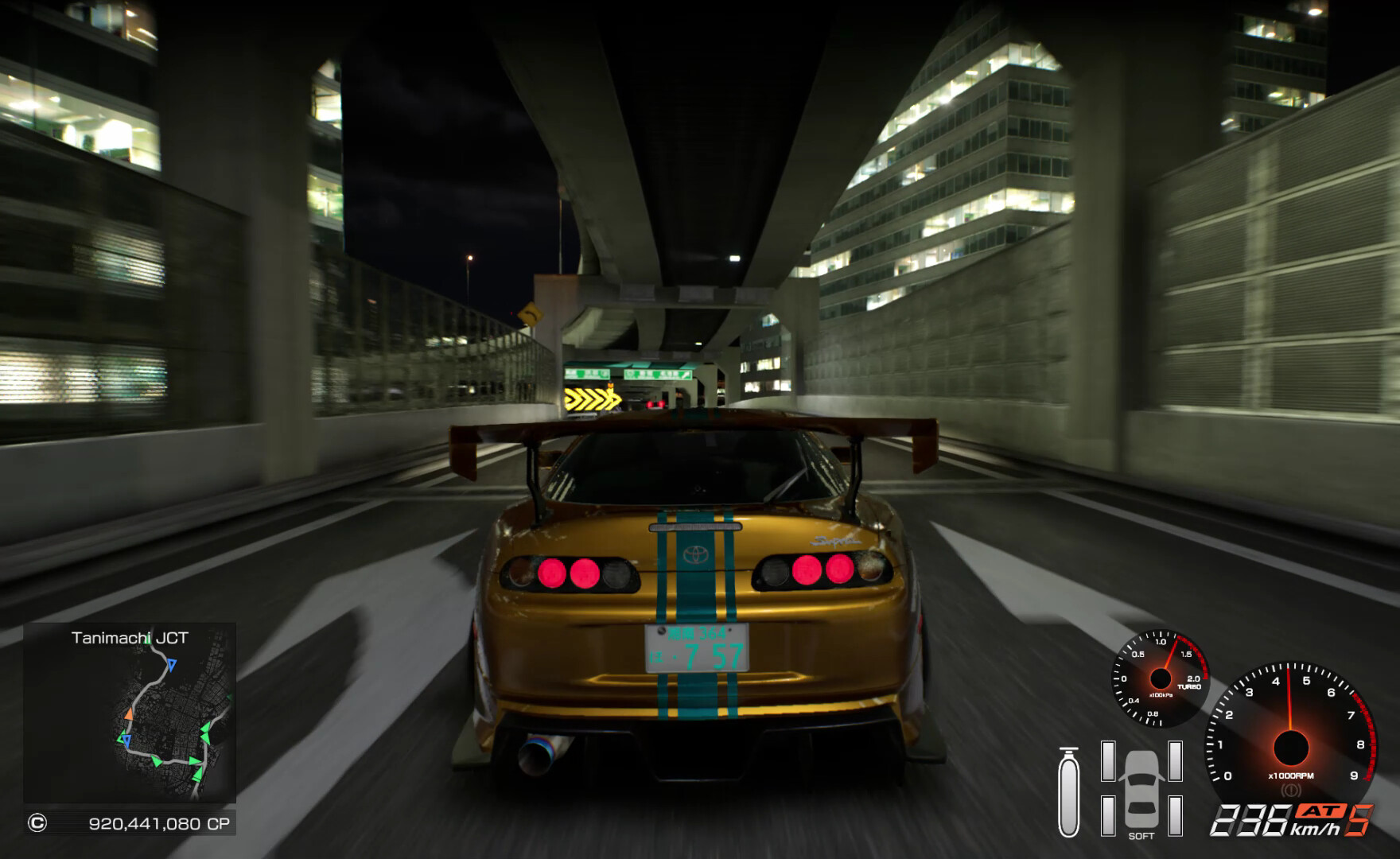 Tokyo Xtreme Racer: Nighttime Speed Showdown