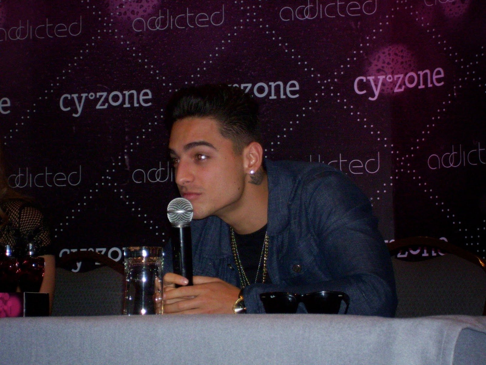 Maluma - Desktop Wallpapers, Phone Wallpaper, PFP, Gifs, and More!